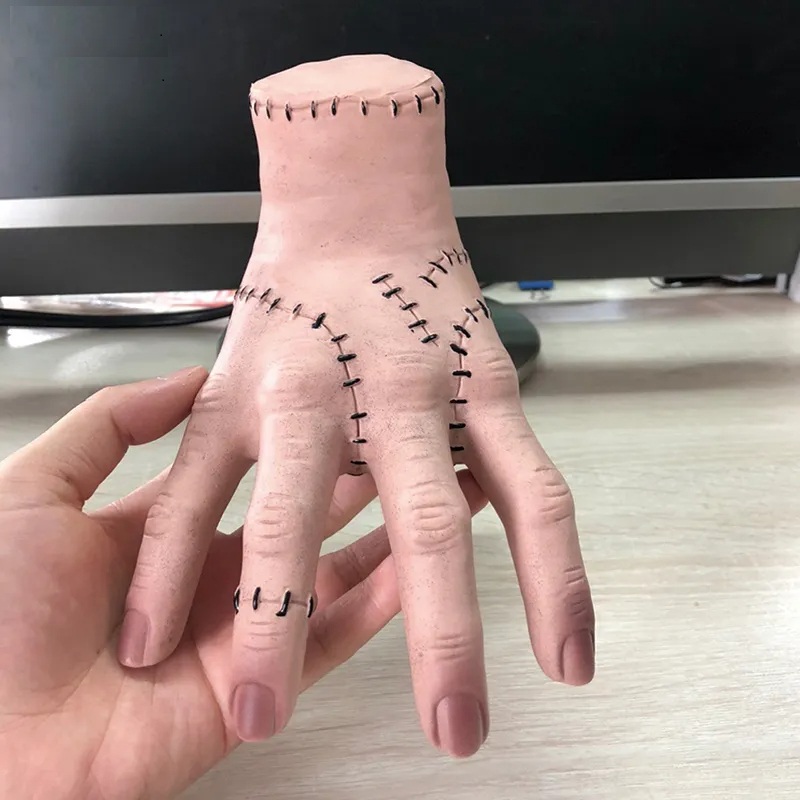 Wednesday Addams's hand - Kidz Country: