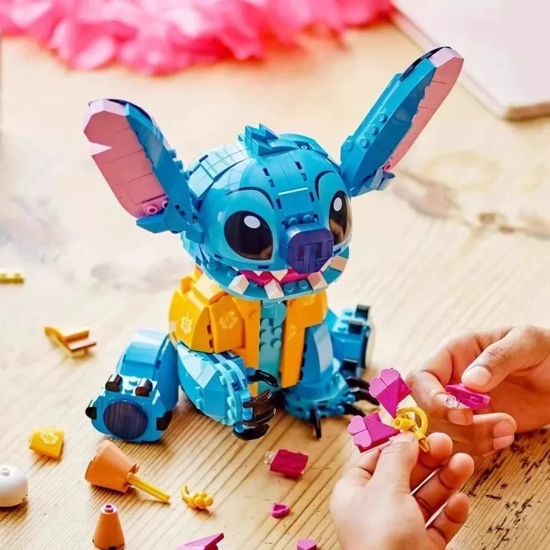 Stitch Building Blocks Toy (730 Pcs) - Kidz Country: